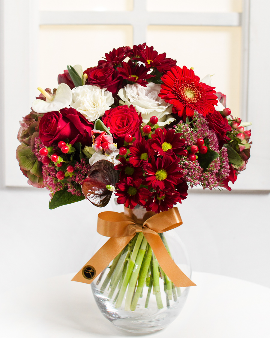 Deep Feelings | Birthday | Fleurop Hungary. Flower Delivery